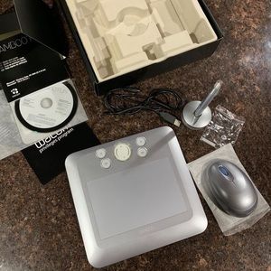 Wacom | Tablets & Accessories | Wacom Bamboo Fun Drawing Graphics ...